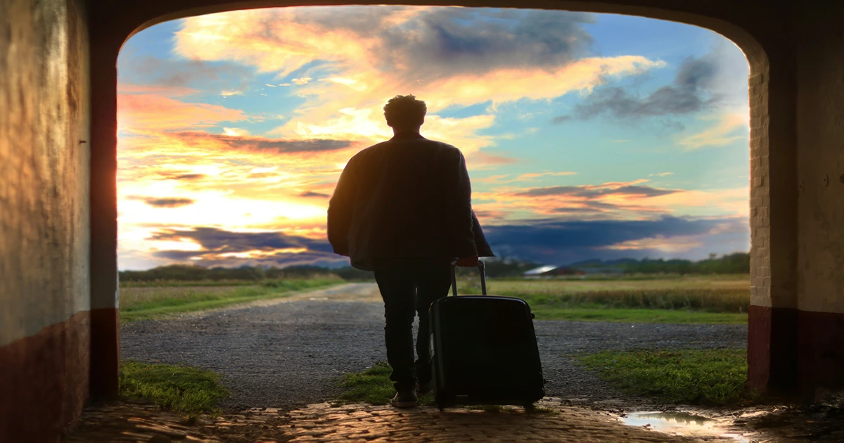 How to Plan a Last-Minute Year-End Trip Without Overspending